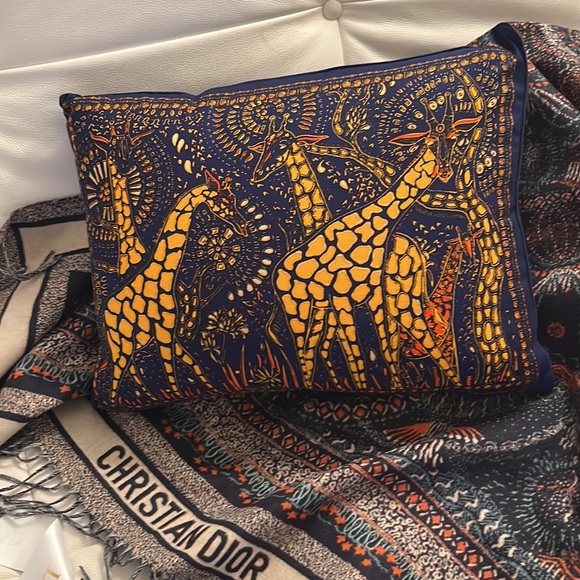 Dior | Accents | Christian Dior Maison Limited Edition Giraffe Throw ...